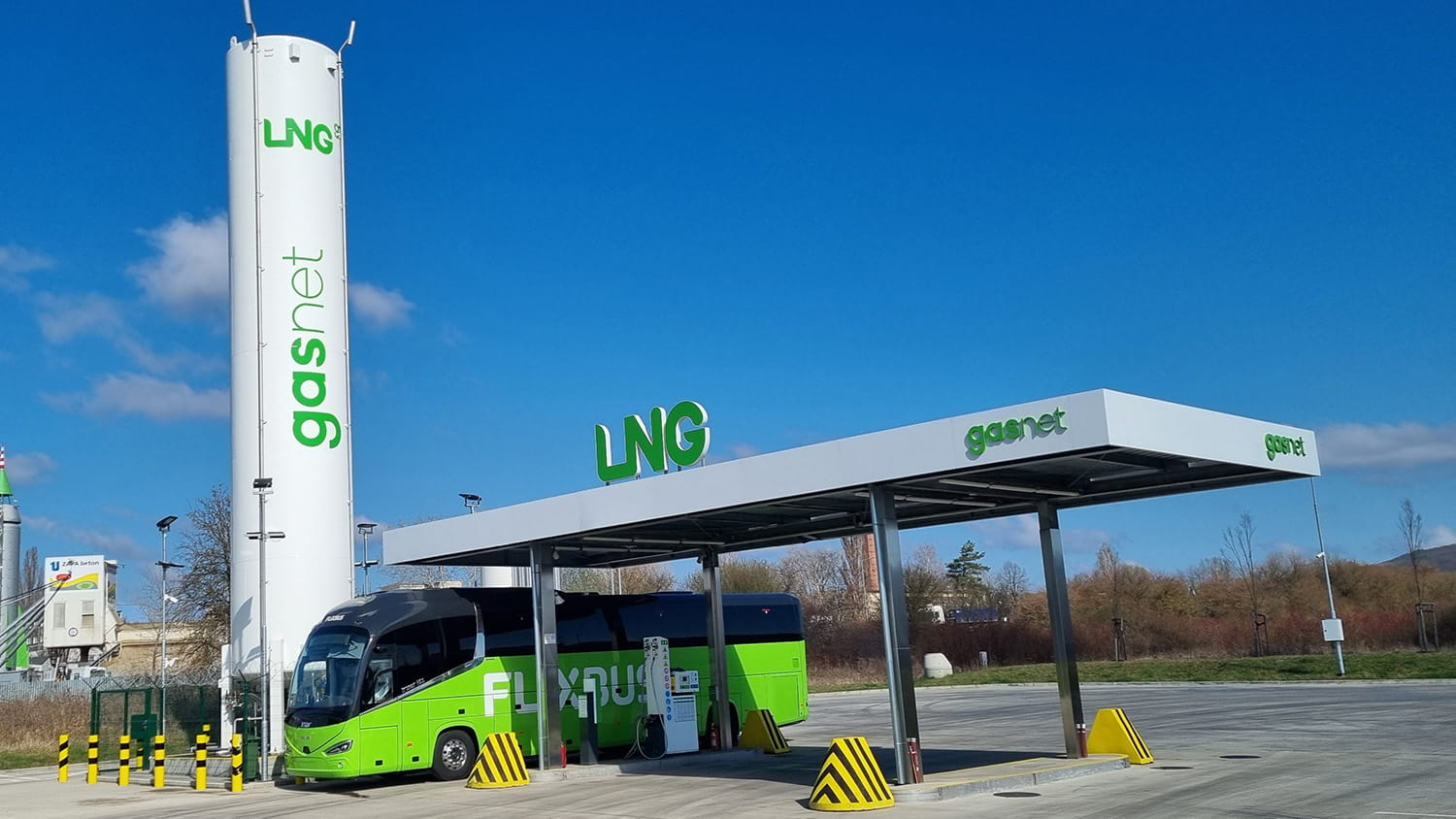 Na LNG od GasNetu jezdí první autobusy v Česku | GasNet